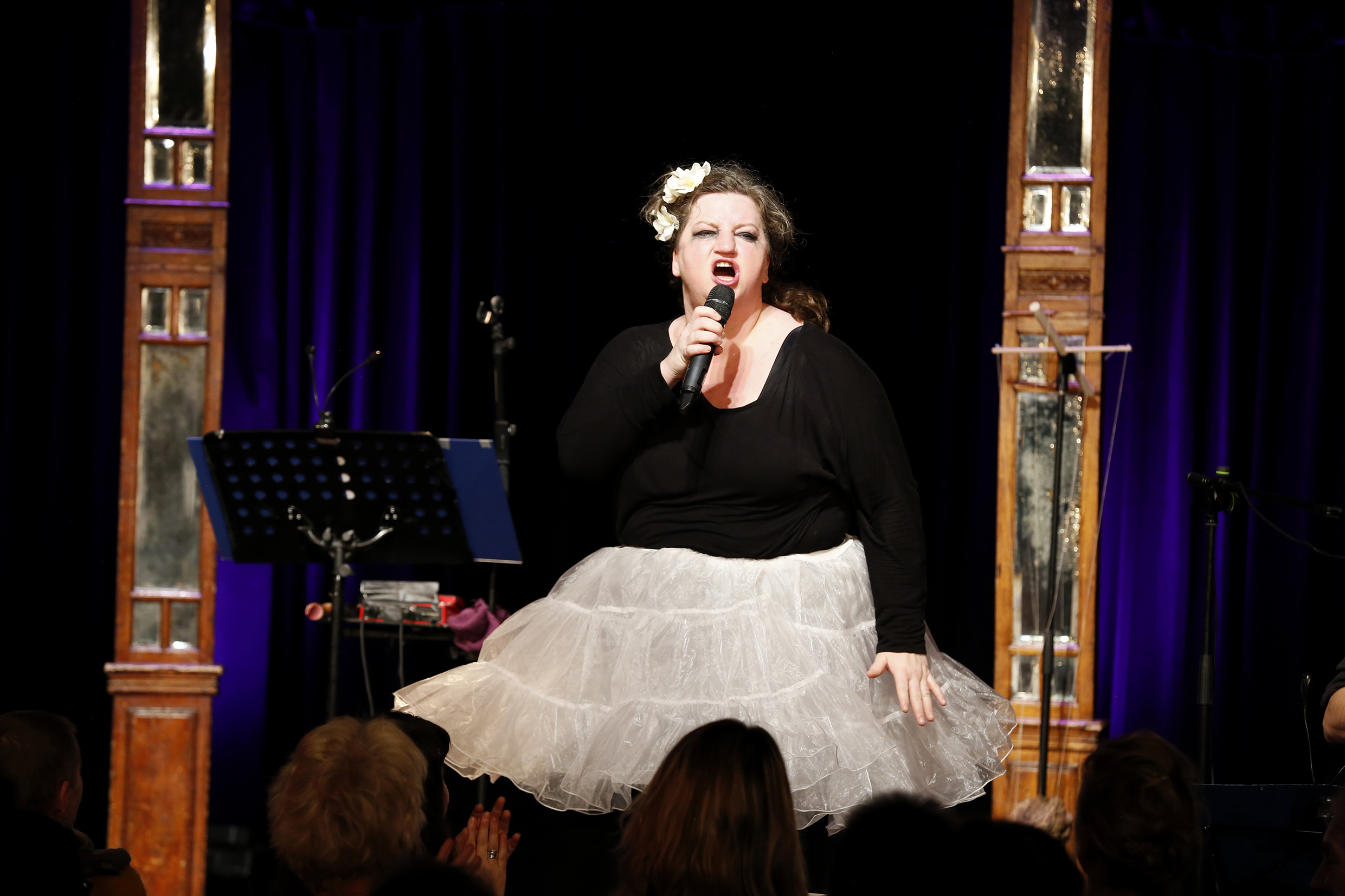 Anna Mateur & The Beuys - Kaoshüter | Bar jeder Vernunft Berlin