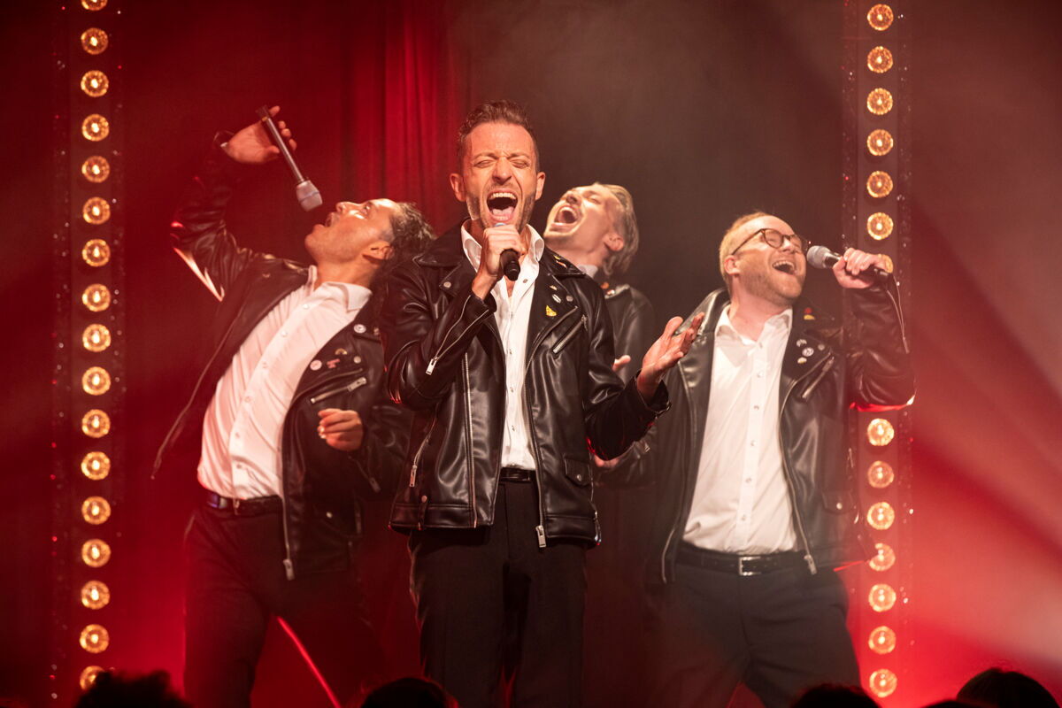 Oh What A Night! - Die mitreißende Liveshow mit Hits von Grease bis ...